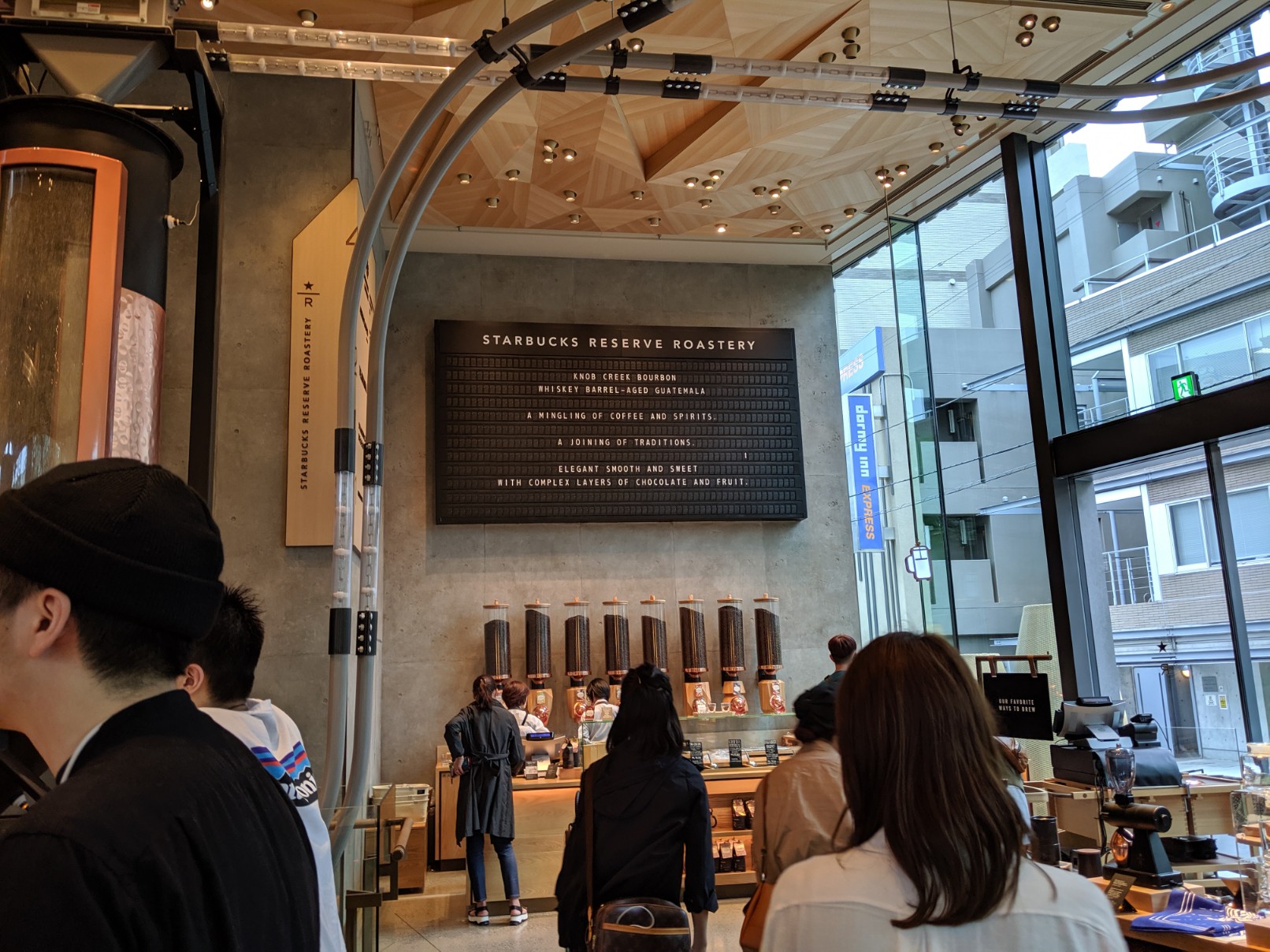 Review of STARBUCKS RESERVE ROASTERY TOKYO | Japanese Daily Life